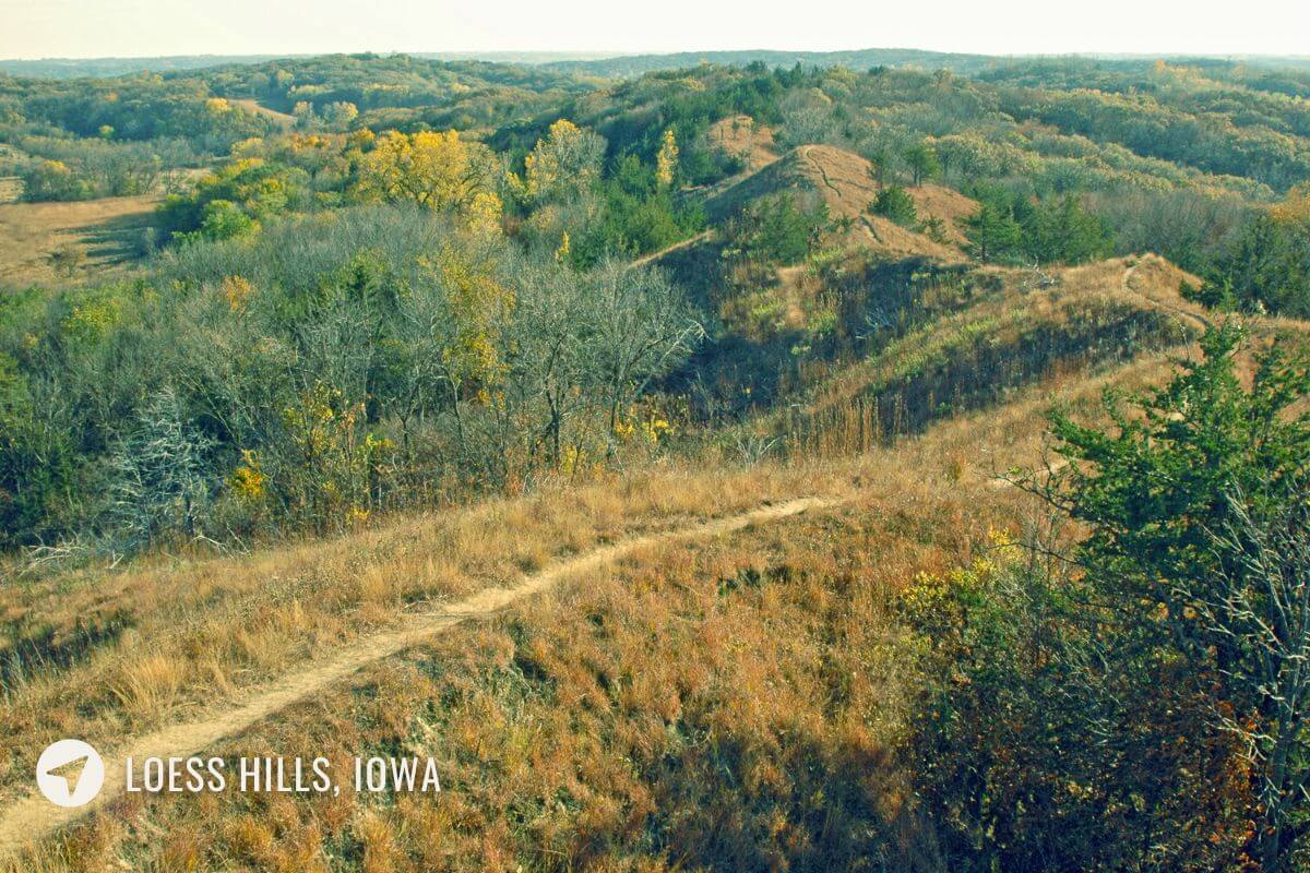 6 Sensationally Scenic Drives in Iowa