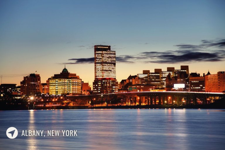 6 Incredible Stops On The Drive Boston To Toronto