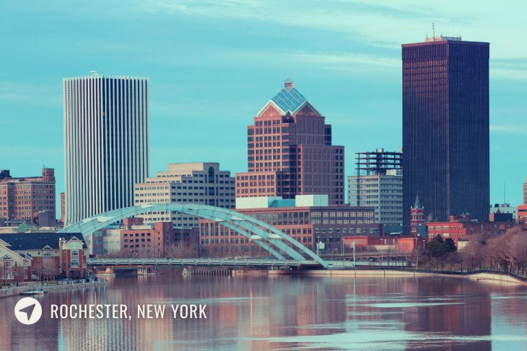 6 Incredible Stops On The Drive Boston To Toronto