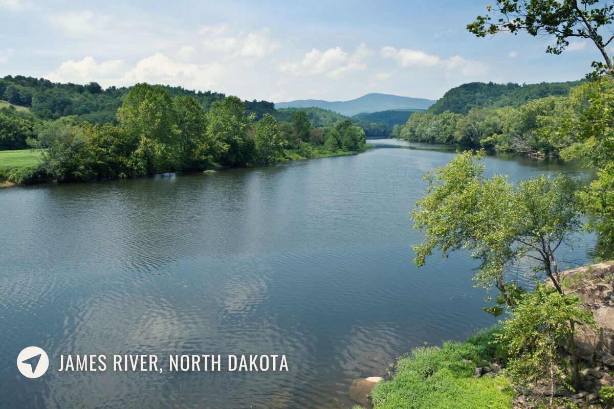 4 Serene Scenic Drives in North Dakota
