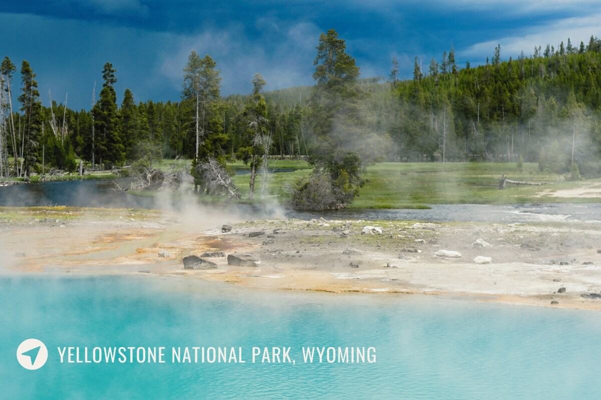 7 Geothermal Wonders in the USA (Beyond Yellowstone!)